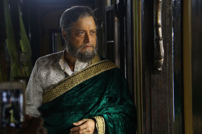 भरजरी सांगितिक नजराणा - Marathi News | Lokprabha Movie Review Katyar ...