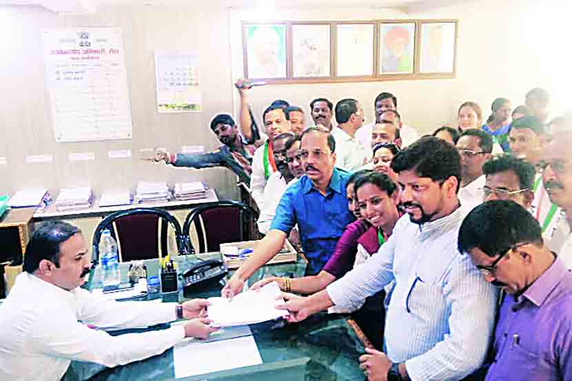 रायगडमध्ये यंदाही घराणेशाही - Marathi News | Raigad Zp Elections ...