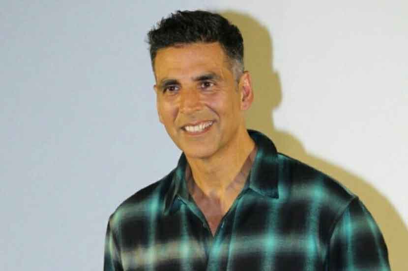 सीधेसाधे अक्षय.. - मराठी बातम्या | Bollywood Movie Ajay Devgan Akshay ...