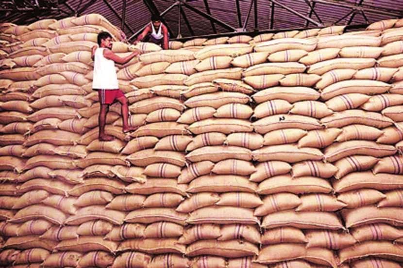 राजकीय वाटेतील साखर-साठे.. - Marathi News | Issue Face By Sugar ...