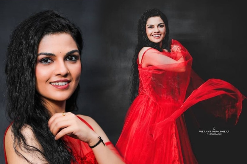 Marathi Singer Actress Saregamapa Little Champs Judge Aarya Ambekar ...