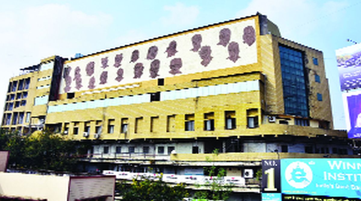 Journey Century Literary team ysh 95 | वैदर्भीय प्रतिभेच्या सर्जनशीलतेला पैलू पाडणारा ‘शतकी प्रवास’!