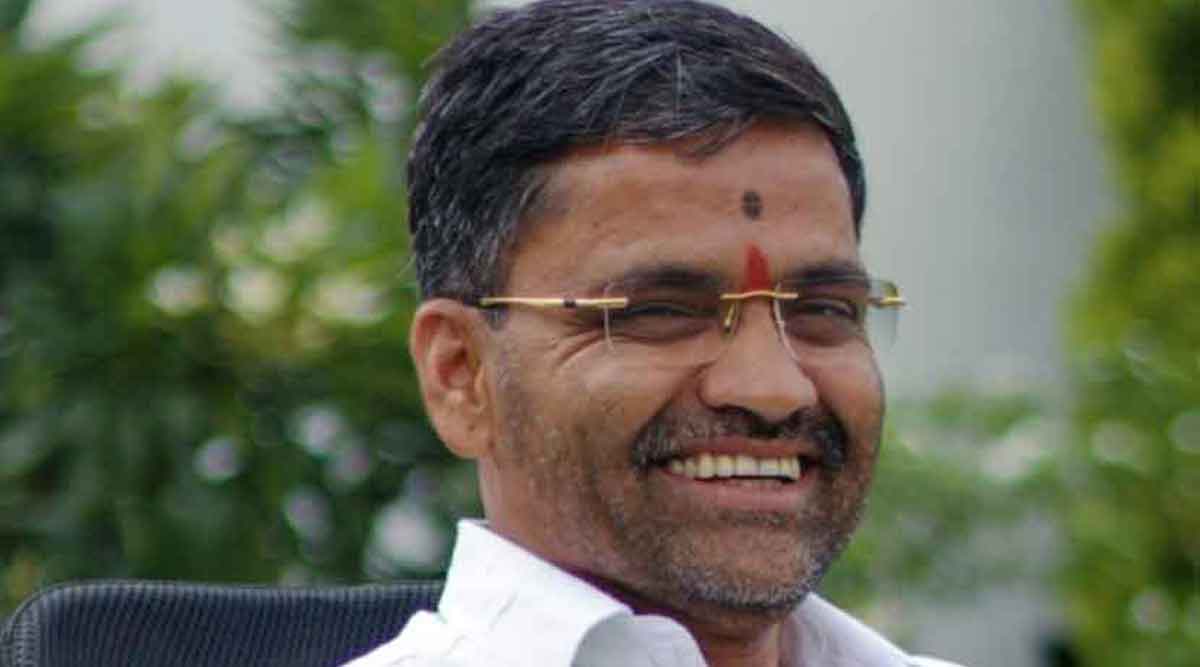 ncp mla nilesh lanke slam bjp over misuse of ed zws 70