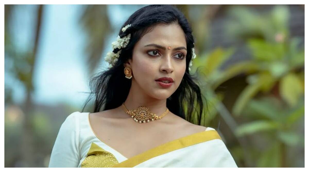 south actress amala paul shared expirenced about her nude scene in aadai film spg 93 ...
