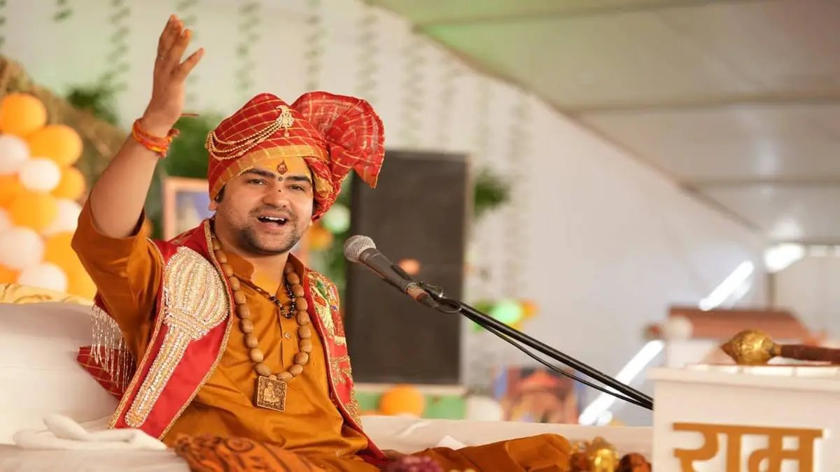 धीरेंद्र शास्त्रींचं प्रवचन ऐकून रुखसाना बनली रुक्मिणी, हिंदू ...