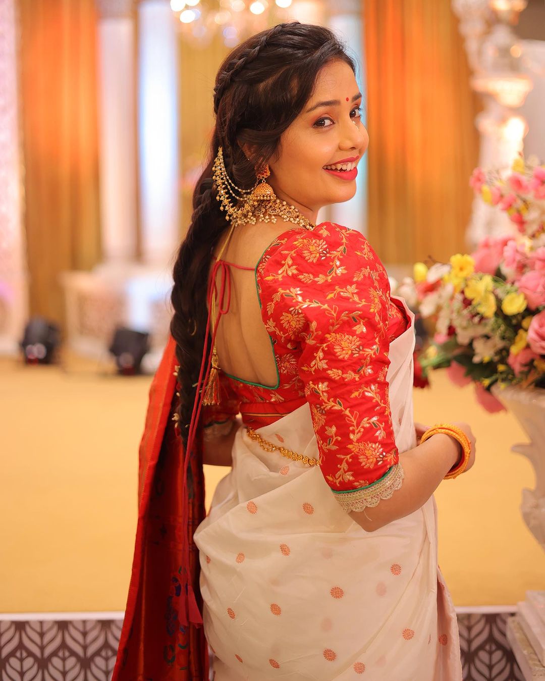 Photos: अक्षरा-अधिपतीच्या हळदी सोहळ्यातील खास फोटो पाहिलेत का?