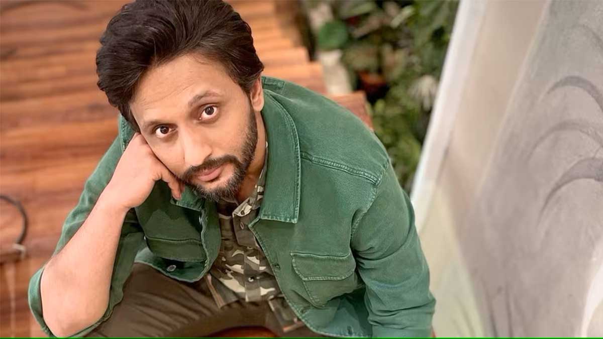‘दबावापुढे न झुकण्याची भूमिका घ्यायला हवी’ | actor mohammed zeeshan ...
