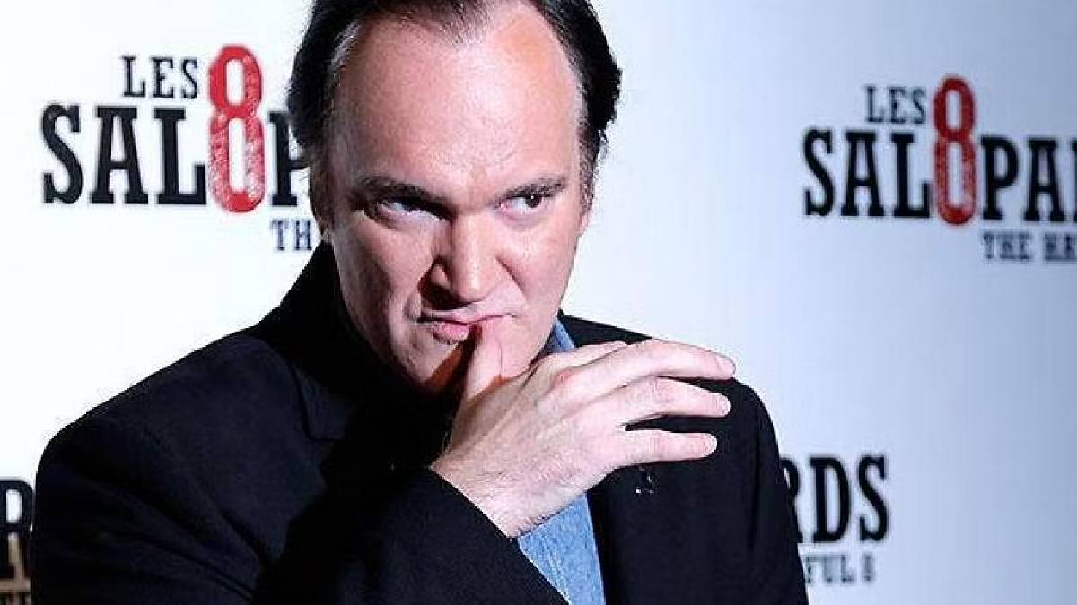 hollywood filmmaker quentin tarantino visits israeli base boost idf morale