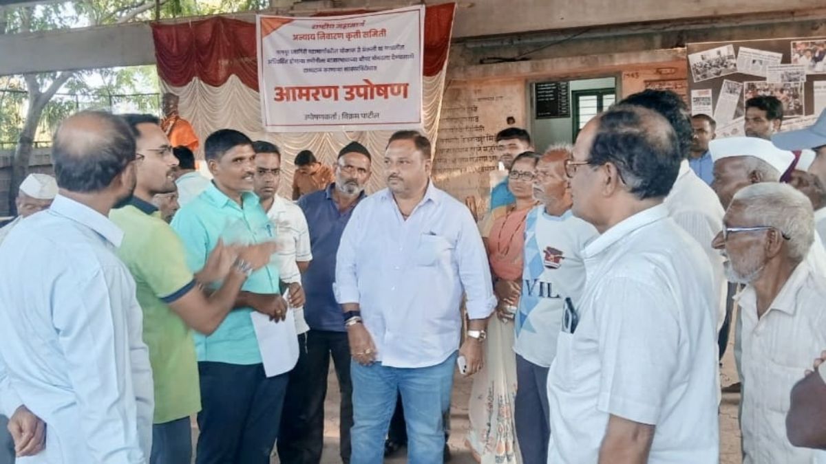 Meeting with cm devendra fadnavis for quadruple compensation for ...