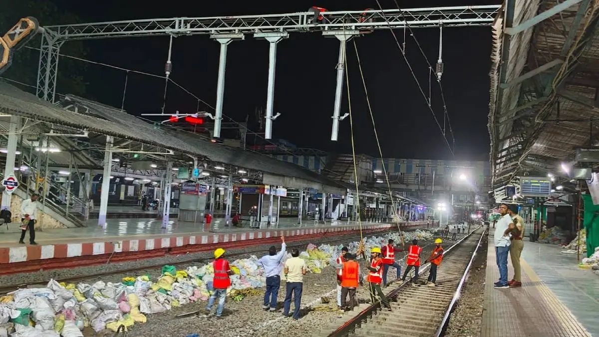 Night block on Western Railway on Saturday passengers will face ...