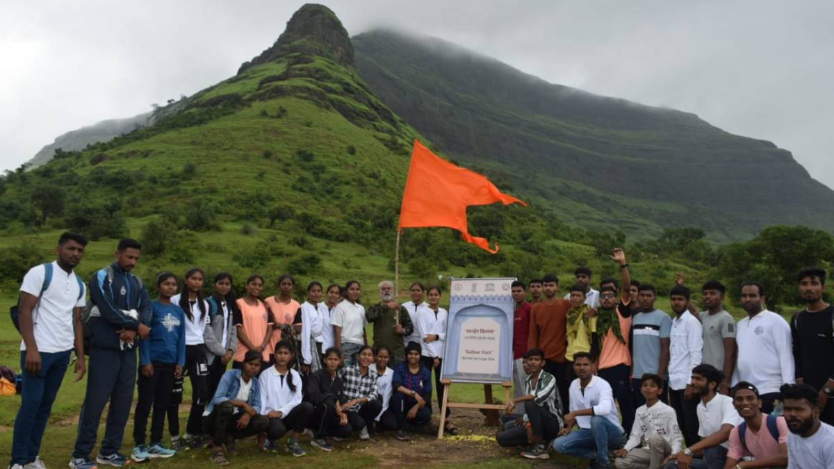 Salher Fort information Salher Fort included in UNESCO World Heritage ...