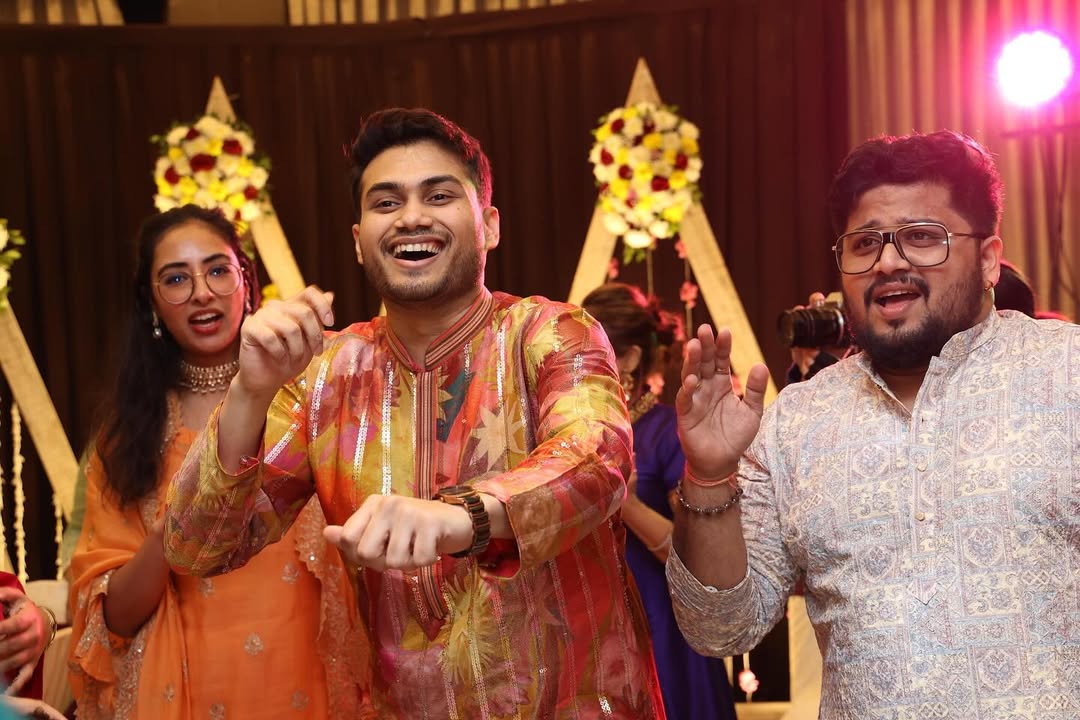 Marathi Celebrity Couple Soham Bandekar Pooja Birari Mehndi Ceremony ...