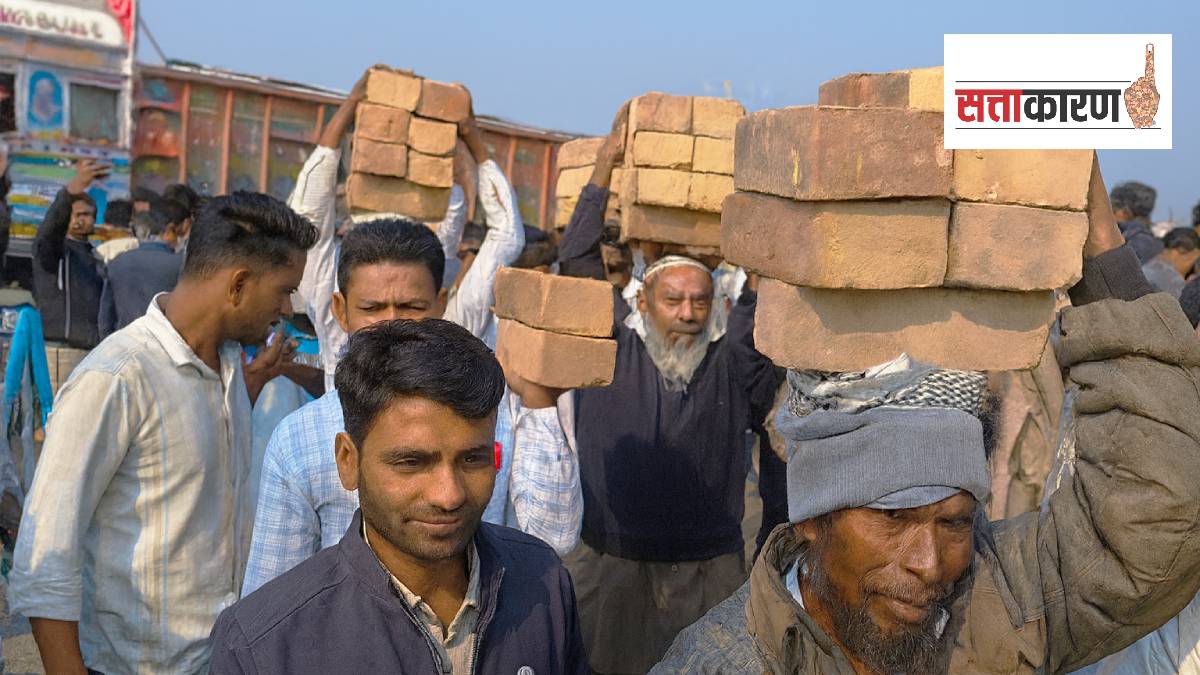 बाबरी मशिदीच्या भूमिपूजनाची तयारी; आमदाराचे समर्थक विटा घेऊन निघाले, पश्चिम बंगालमध्ये काय घडतंय ...