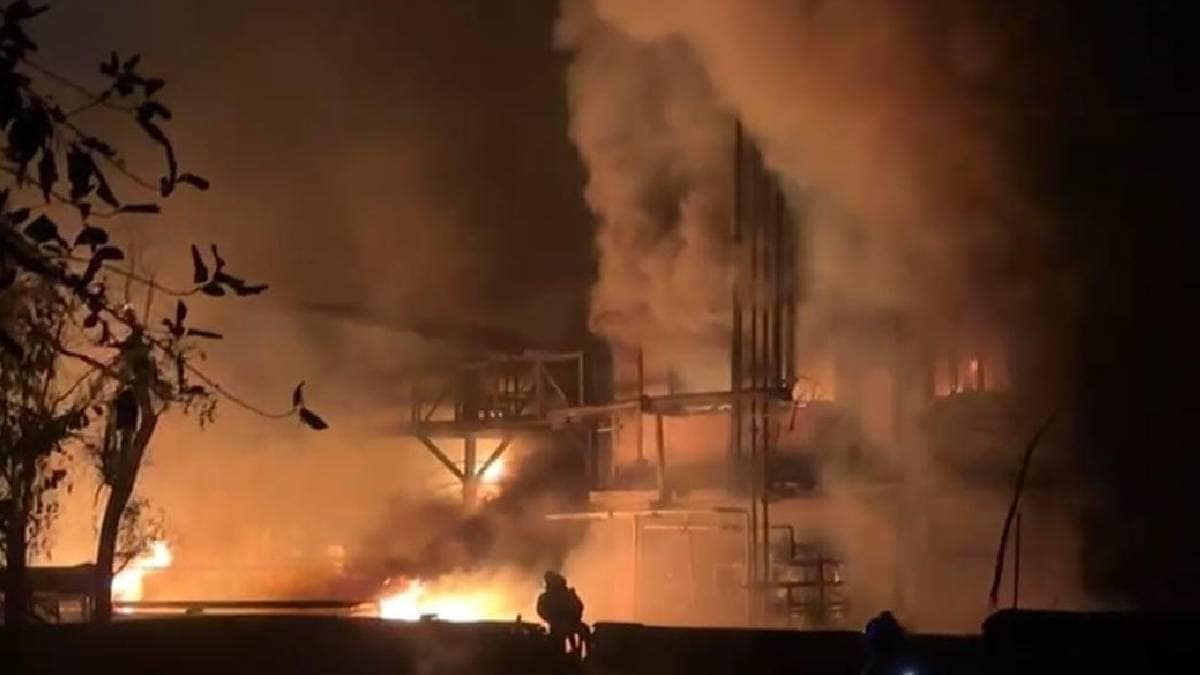 Badlapur chemical blast : बदलापूर खरवई एमआयडीसीत भीषण स्फोट; एकामागोमाग ...