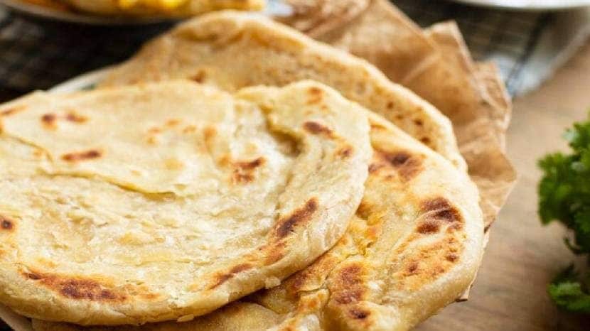 पोळी, भाकरी गॅसच्या बर्नरवर भाजल्याने खरचं होतो कॅन्सर? डॉक्टर काय ...